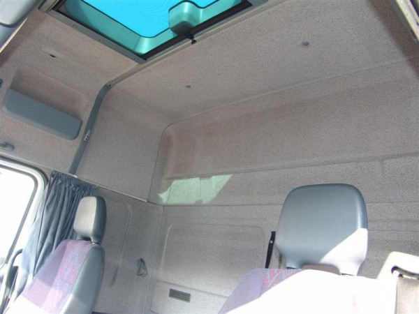 Atego 1833 BDF Rahmen mit Hebeb