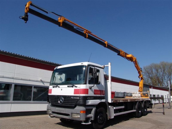 Actros 2631 6x4 + Kran Effer 170 4S mit Funk