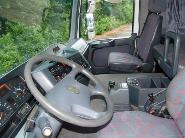 Actros 1835 Tautliner Edscha Verdeck